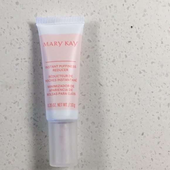 Mary Kay | Skincare | New Product Mary Kay Instant Puffiness Reducer ...